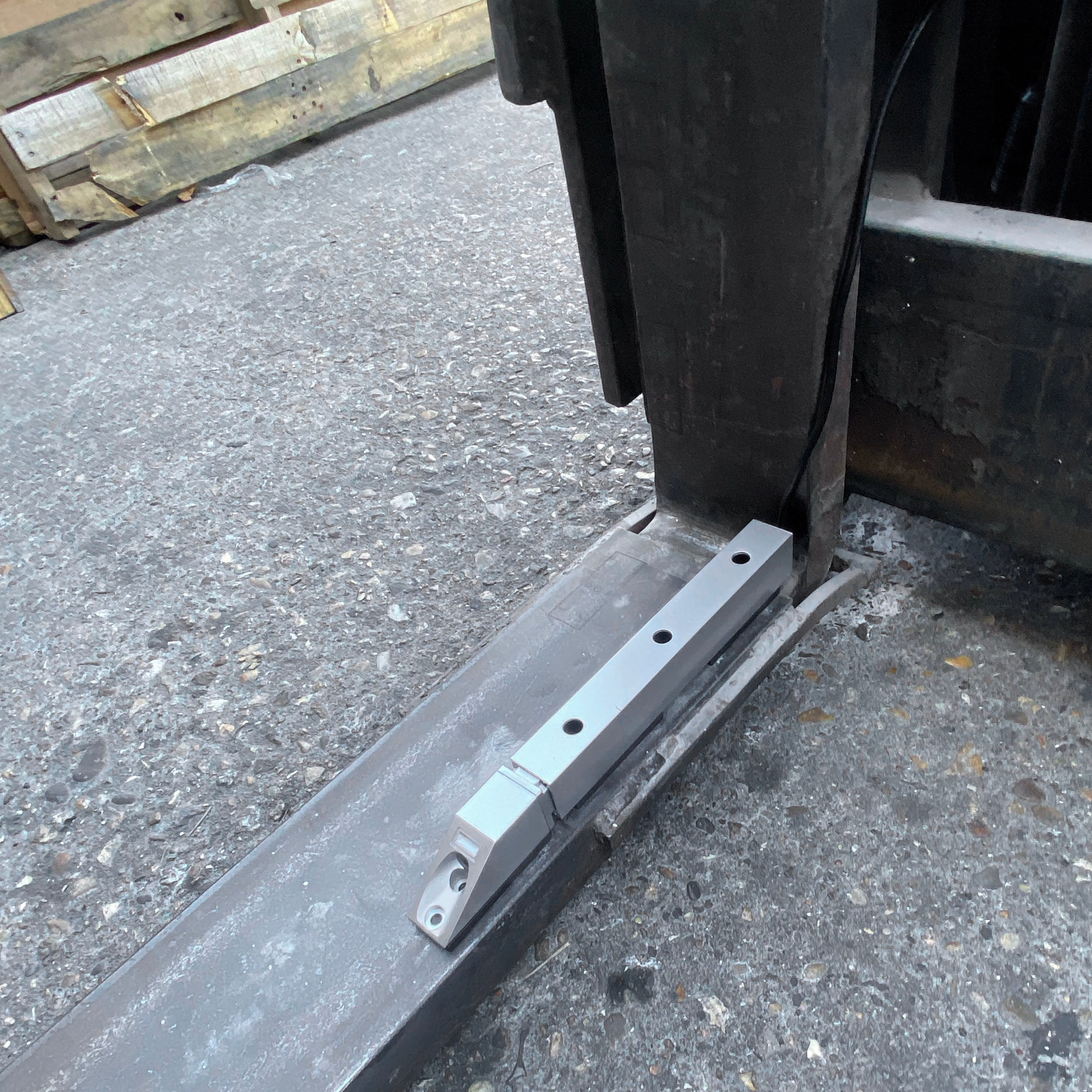 Forklift 1080P Camera System with 9inch LCD! Can use up to 2 Cams, Per ...