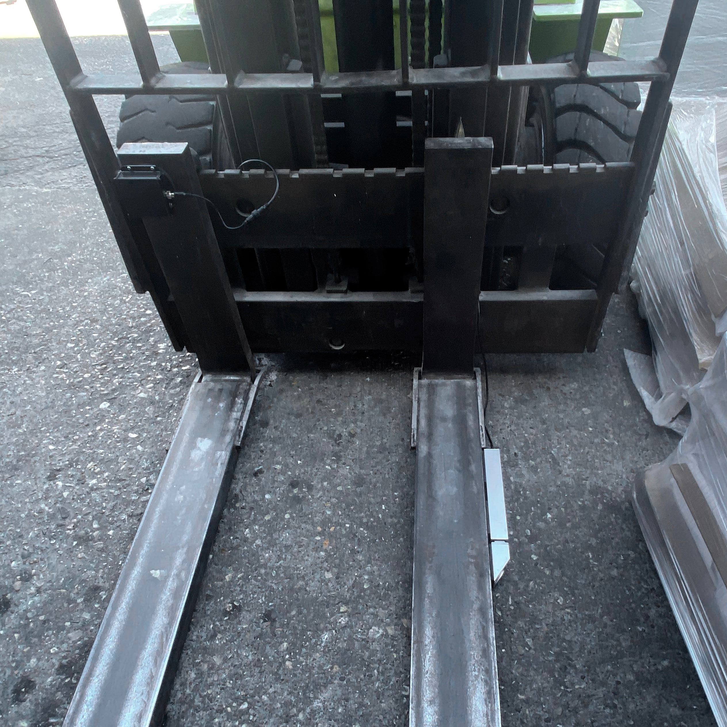 Forklift 1080P Camera System with 9inch LCD! Can use up to 2 Cams, Per ...